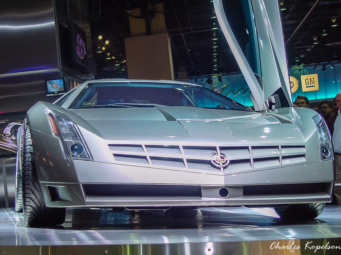 2002 Detroit Auto Show